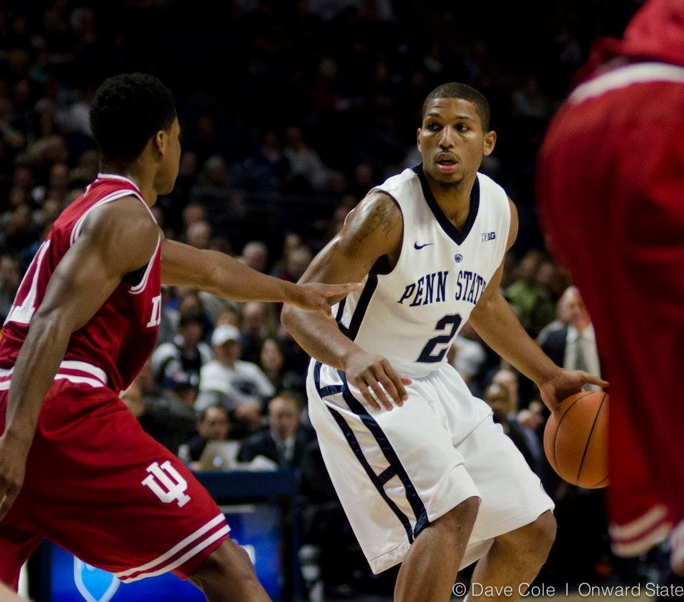 Pat Chambers Appoints Captains for 2013-14 Season