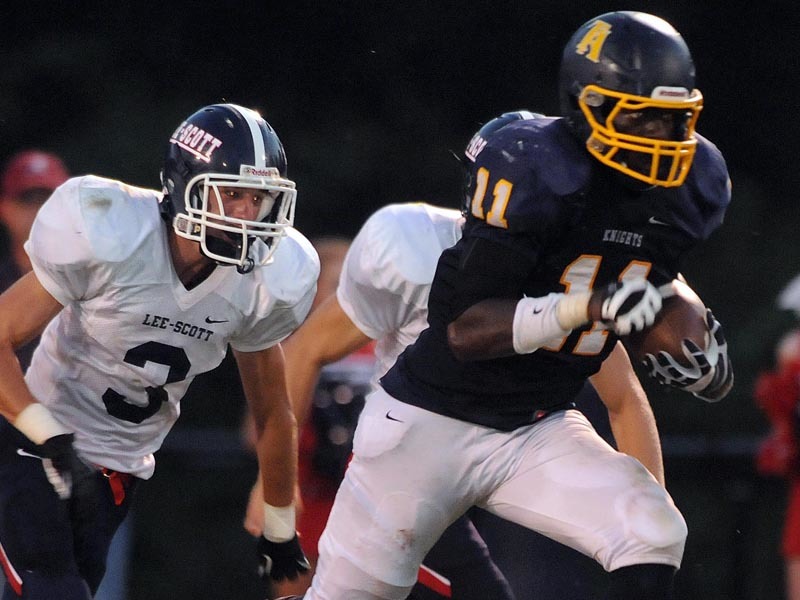Torrence Brown Rounds Out 2014 Recruiting Class on Signing Day