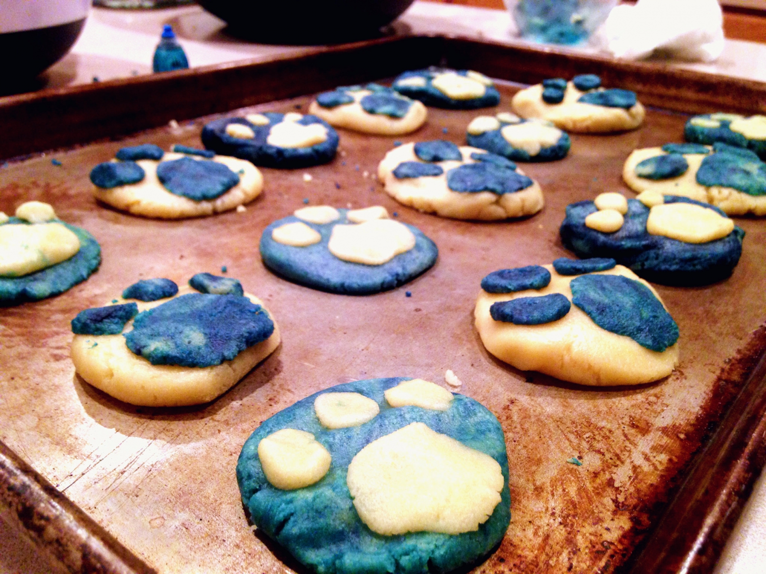 Onward Chef: Penn State Themed Insomnia Cookies | Onward State