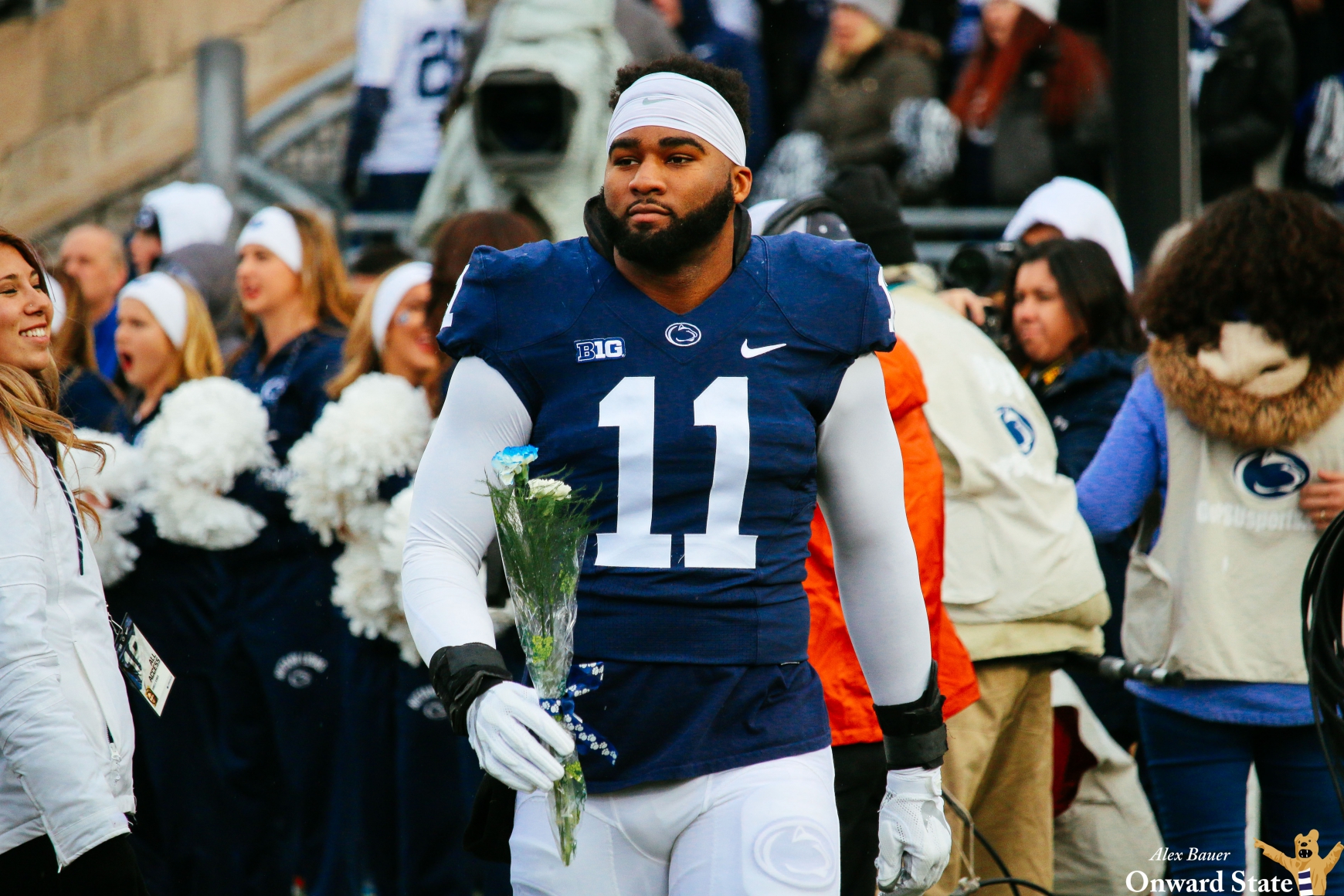 Brandon Bell Named Walter Camp Player of the Week