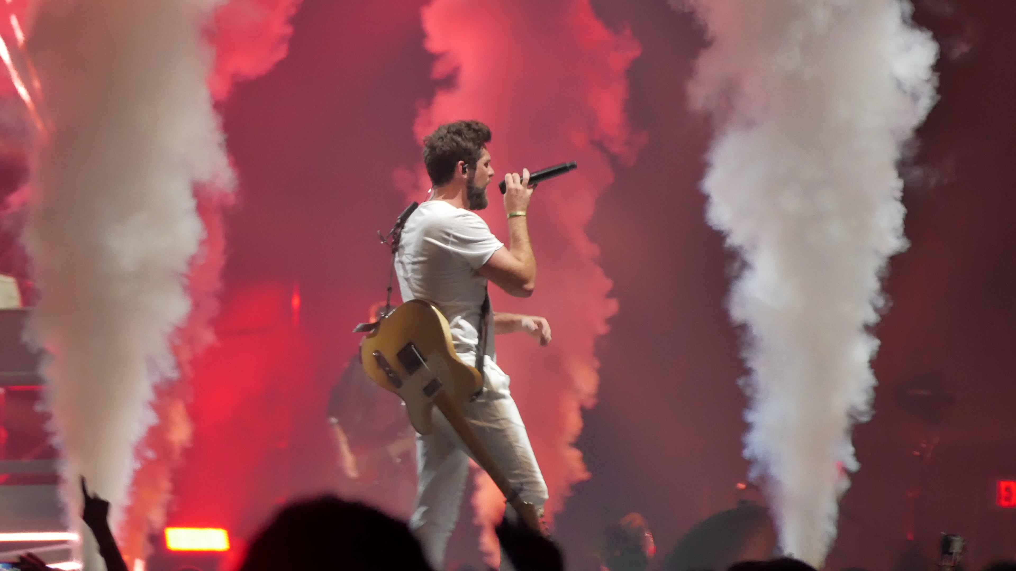 Thomas Rhett's 'Life Changes' Tour Electrifies Bryce Jordan Center ...