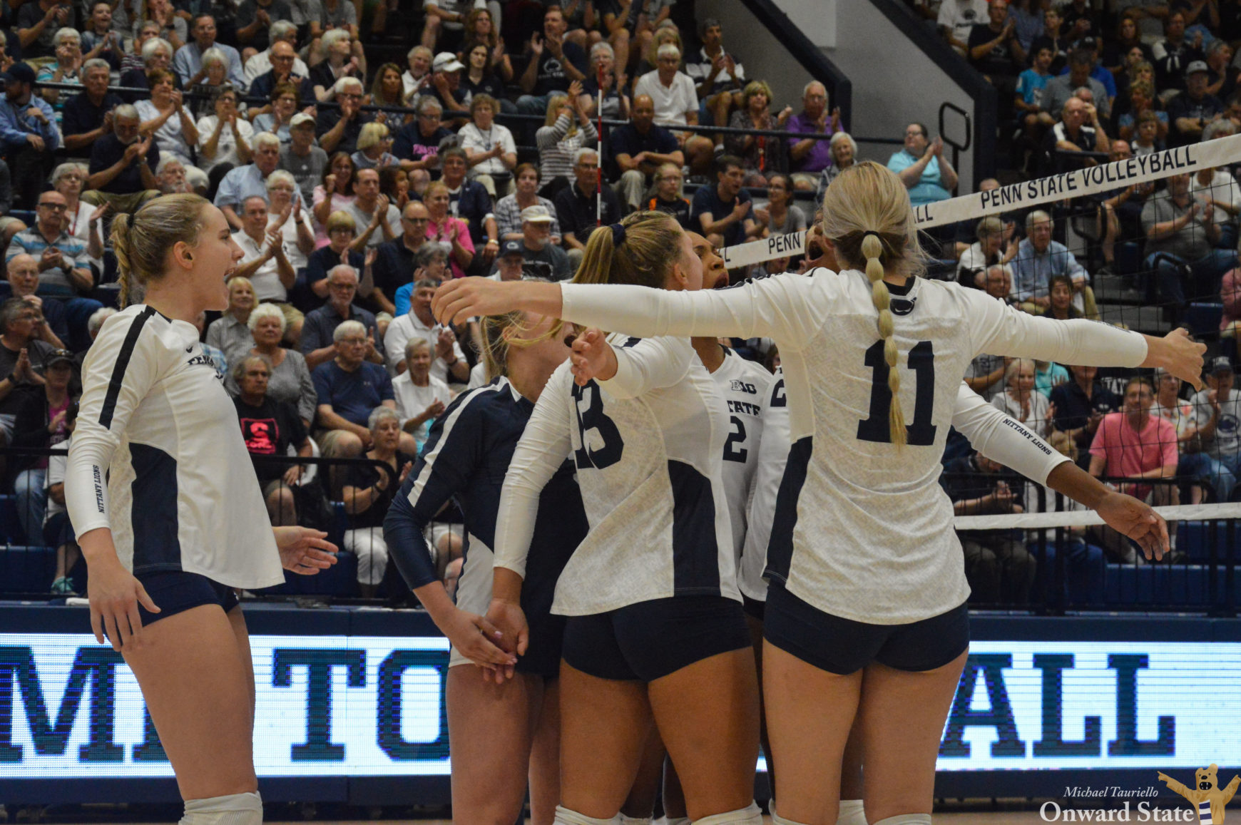 Penn State Women's Volleyball Sweeps Holy Cross | Onward State