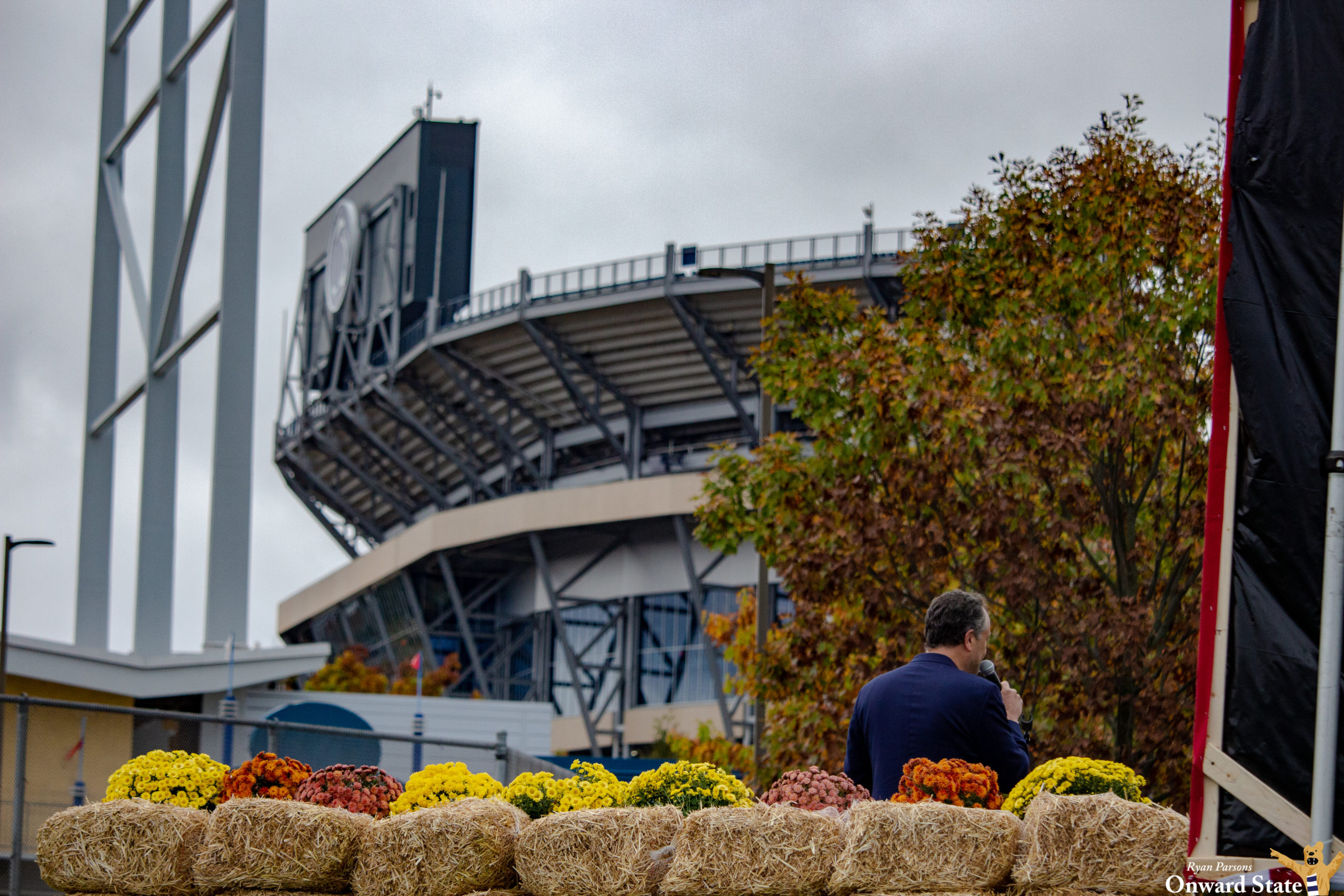 [Photo Story] Biden-Harris Supporters Gather For Douglas Emhoff Rally ...