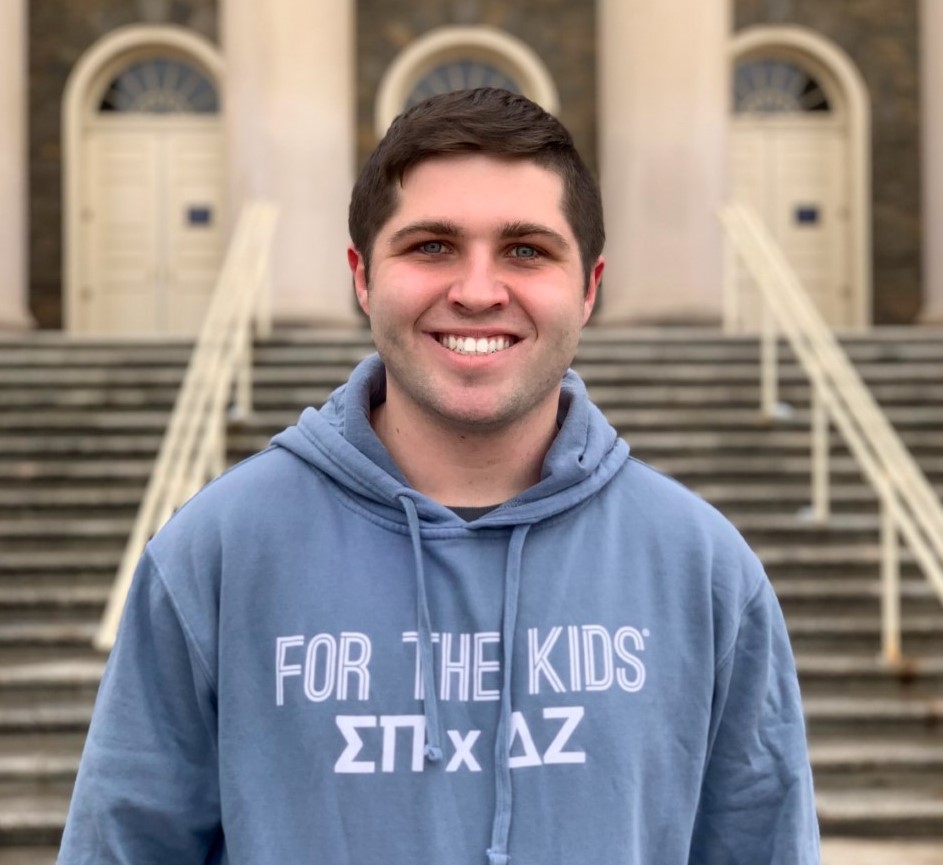 'Just Happy To Be Here': Senior, Cancer Survivor Connor Davey Dances In ...