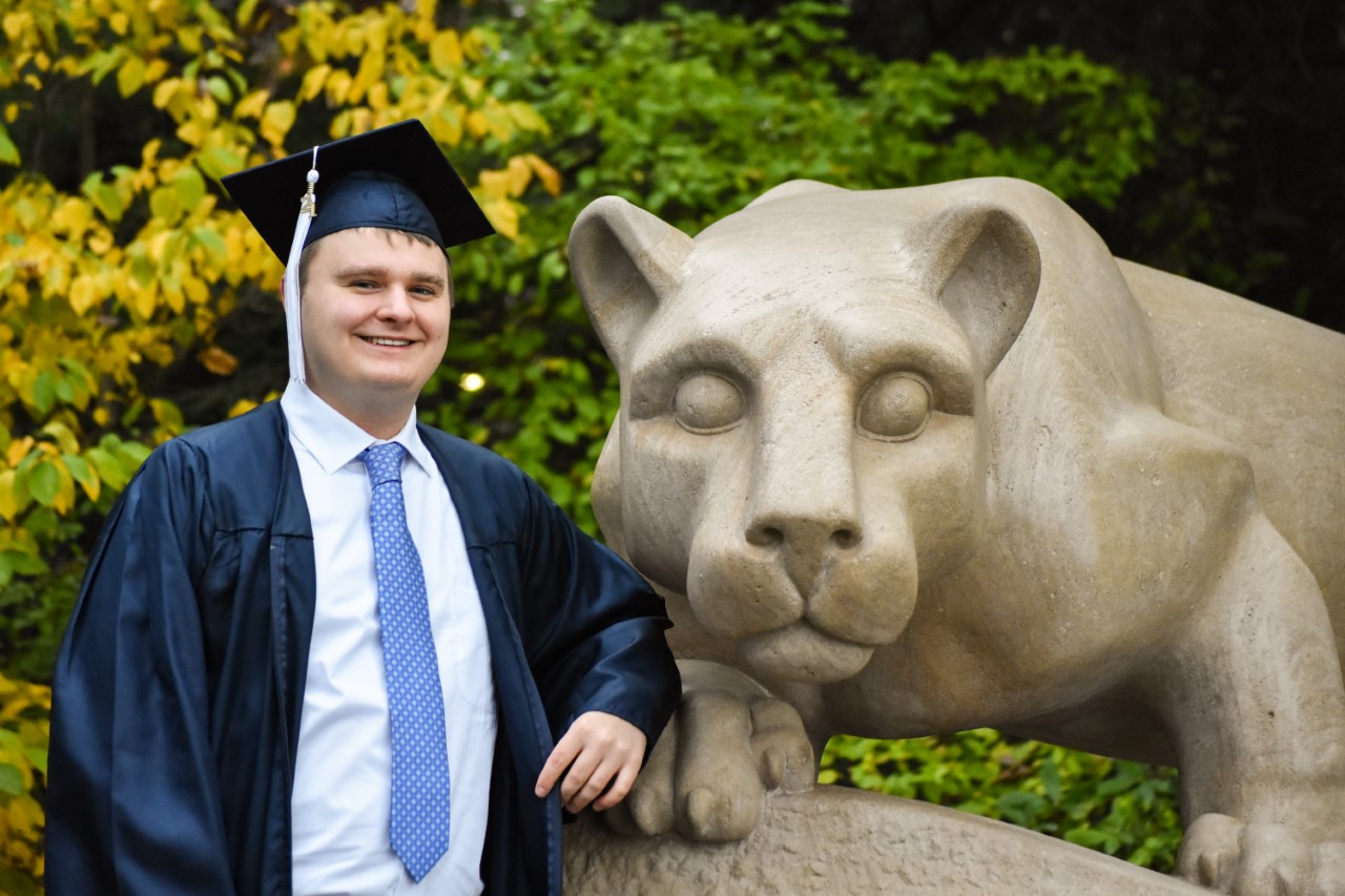 Moving On From Regret: Richard Smeltzer's Senior Column | Onward State