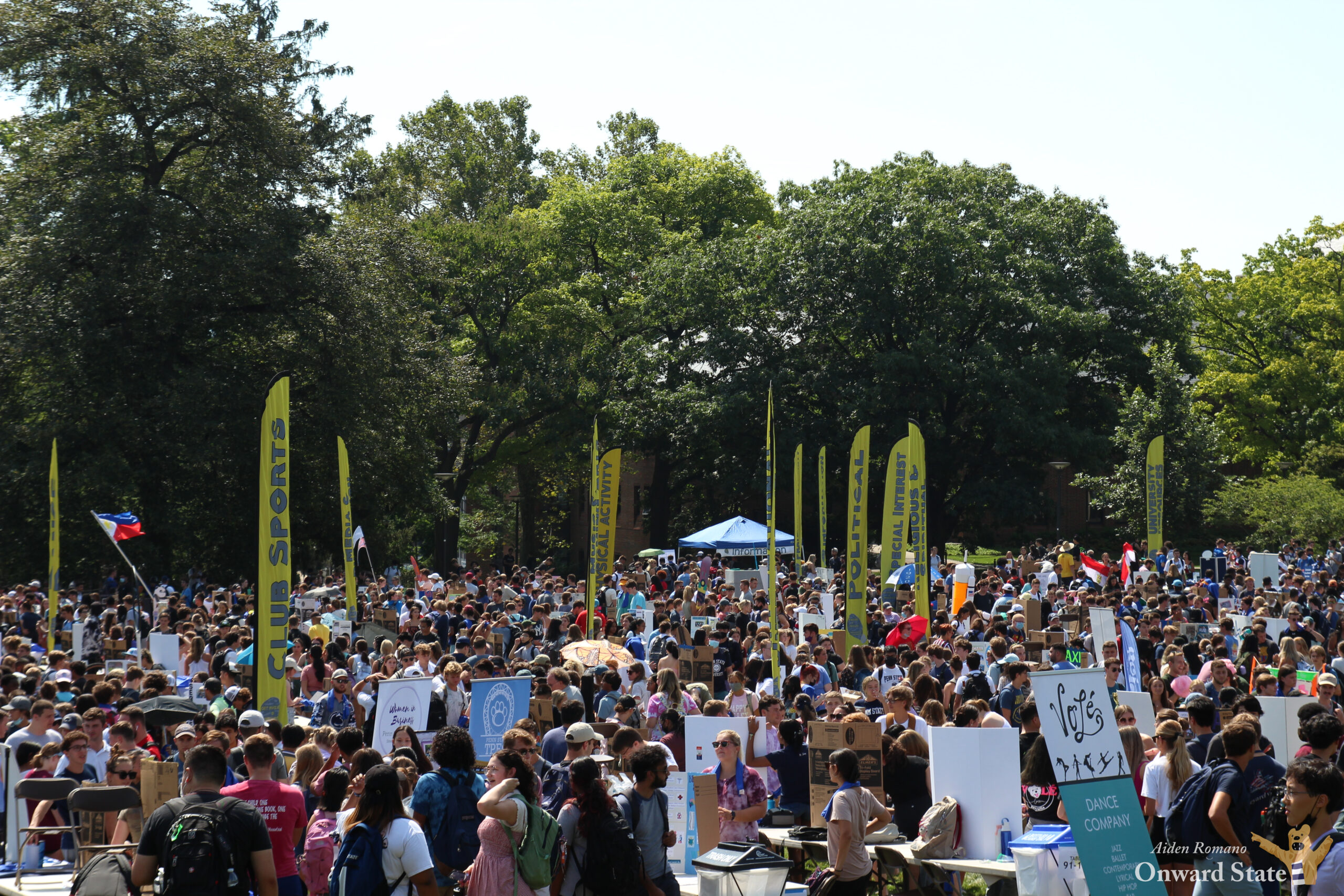 [Photo Story] Students Find New Opportunities At Involvement Fair ...