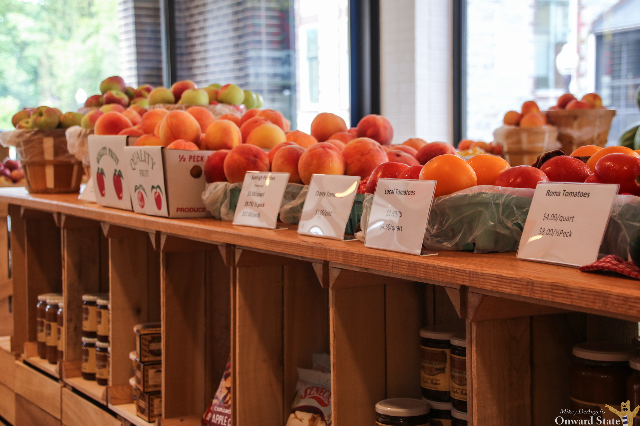 [Photo Story] Way Fruit Farm Downtown Market & Cafe Now Open | Onward State