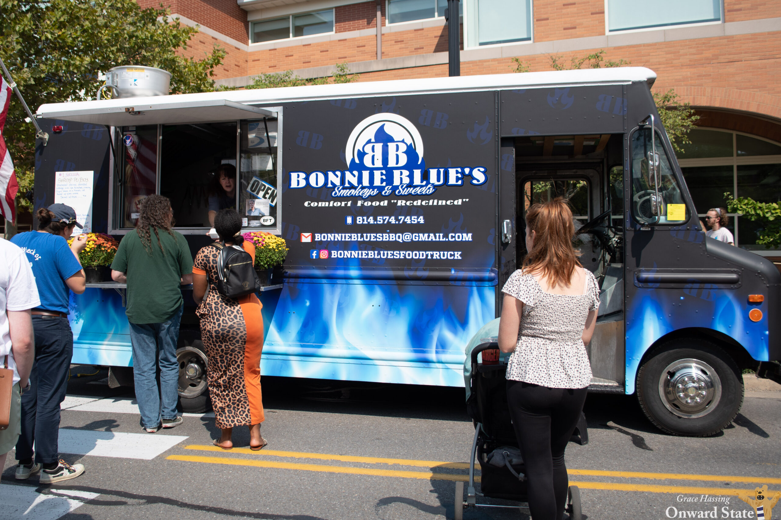 [Photo Story] Community Enjoys Annual 'Rally In The Valley' Food Truck ...