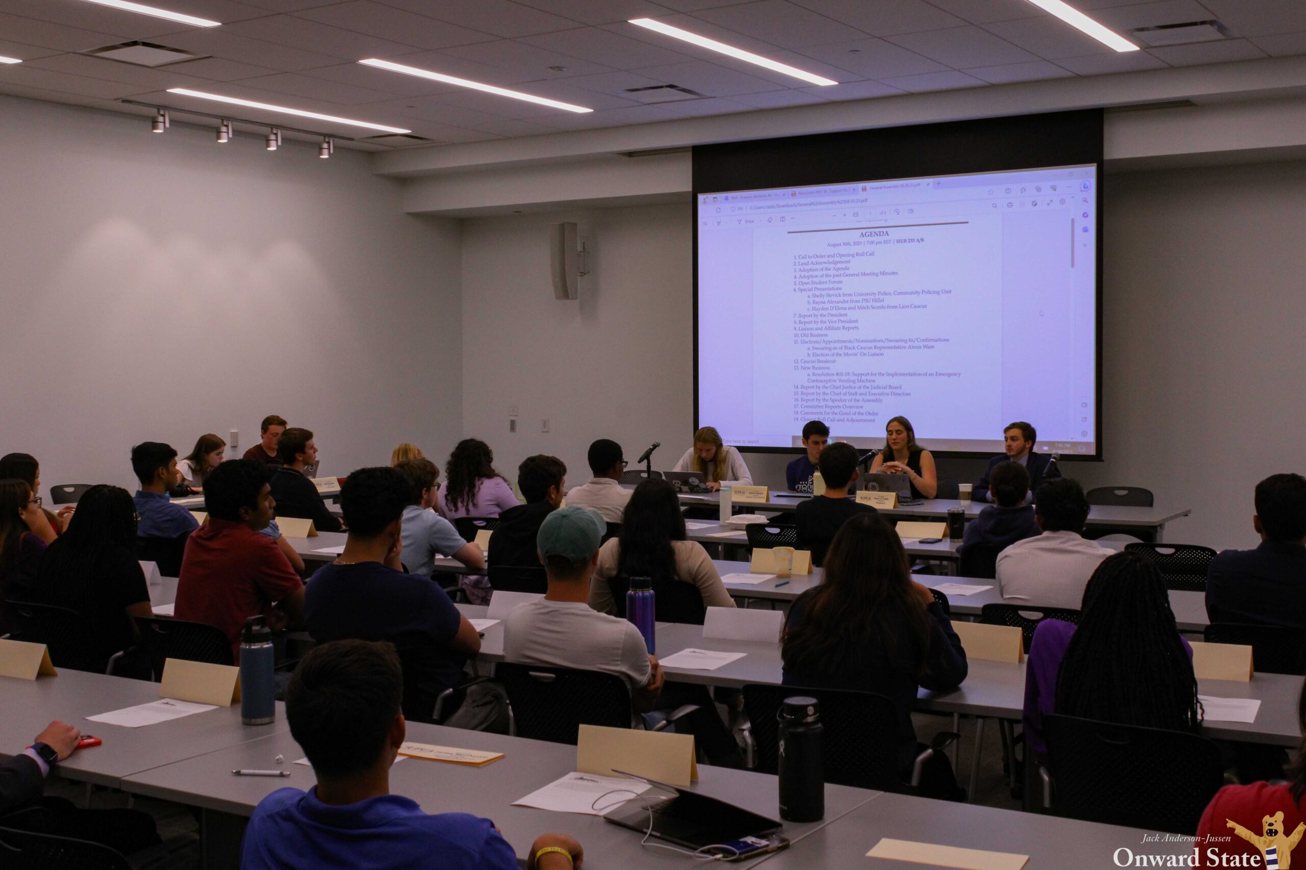 UPUA Passes Funding For 2023 Student Council Roundtable, Inducts New ...