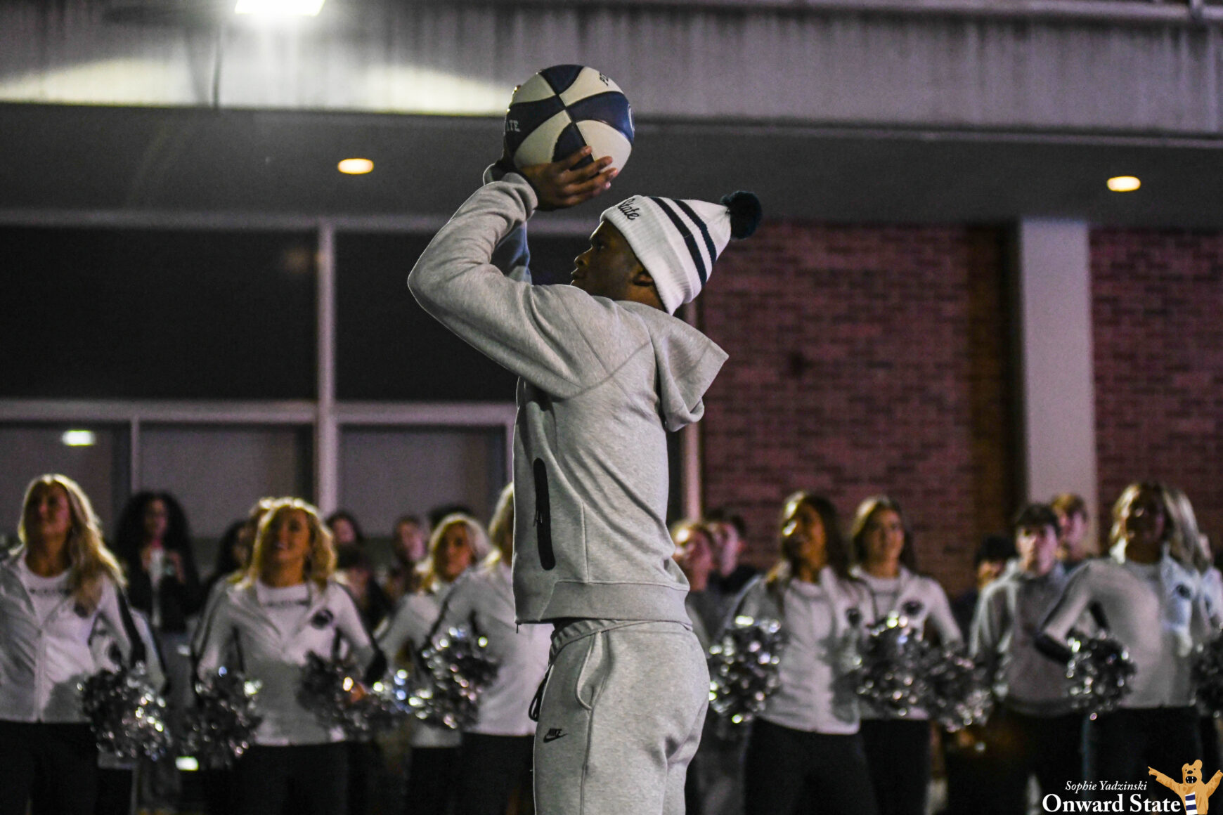 [Photo Story] Penn State Basketball Teams Host ‘Ball At East Hall ...