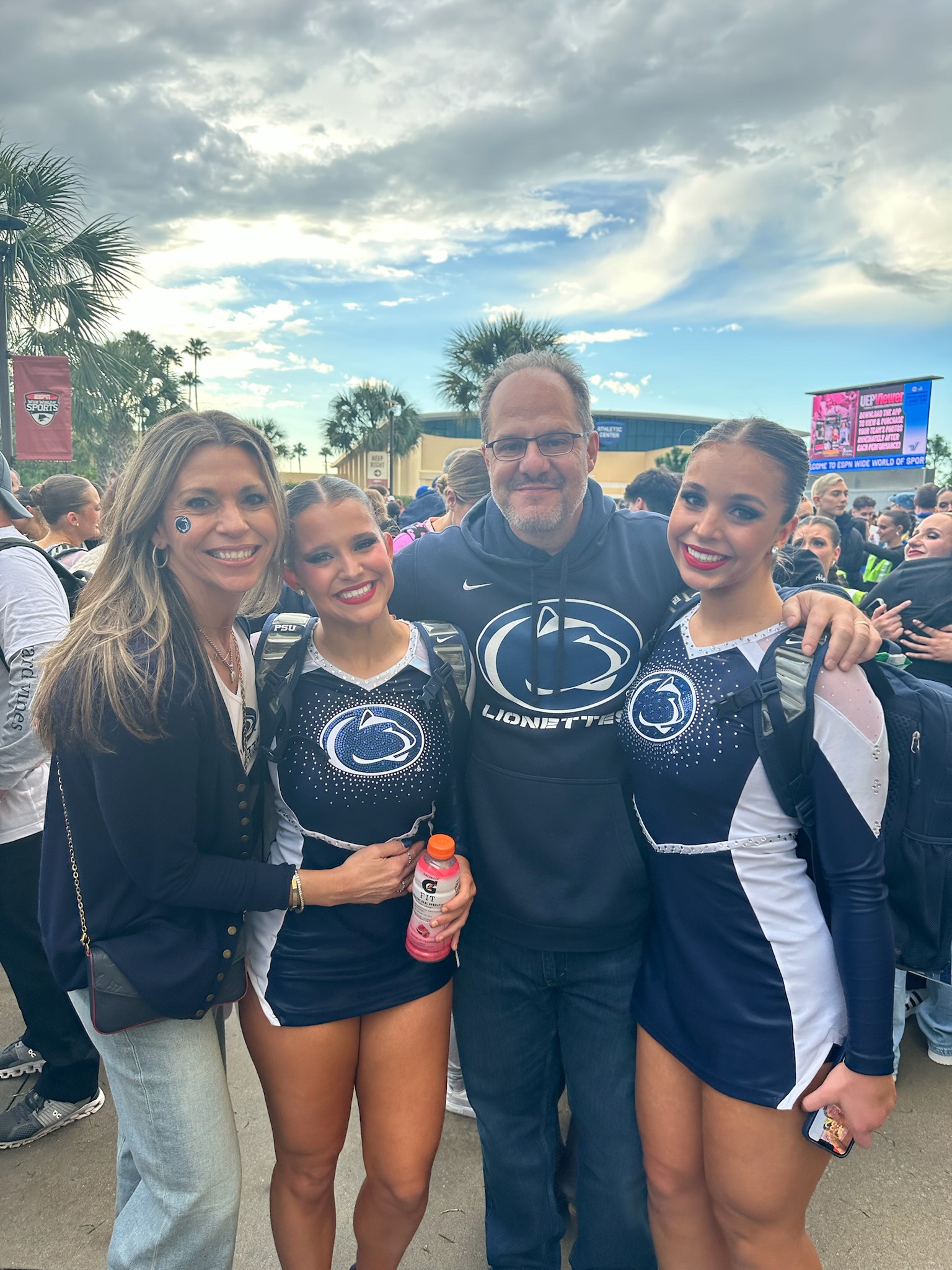 'Big & Little': Senior And Freshman Sister Duo Perform On Penn State ...