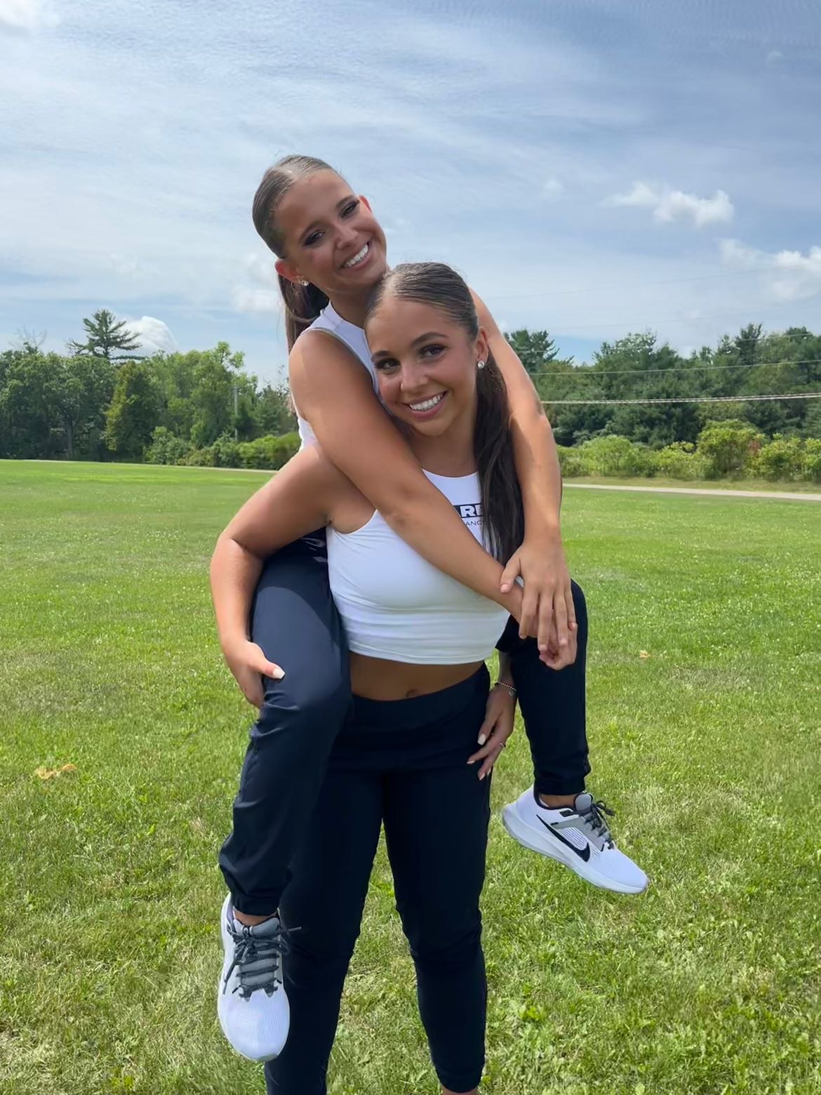 'Big & Little': Senior And Freshman Sister Duo Perform On Penn State ...