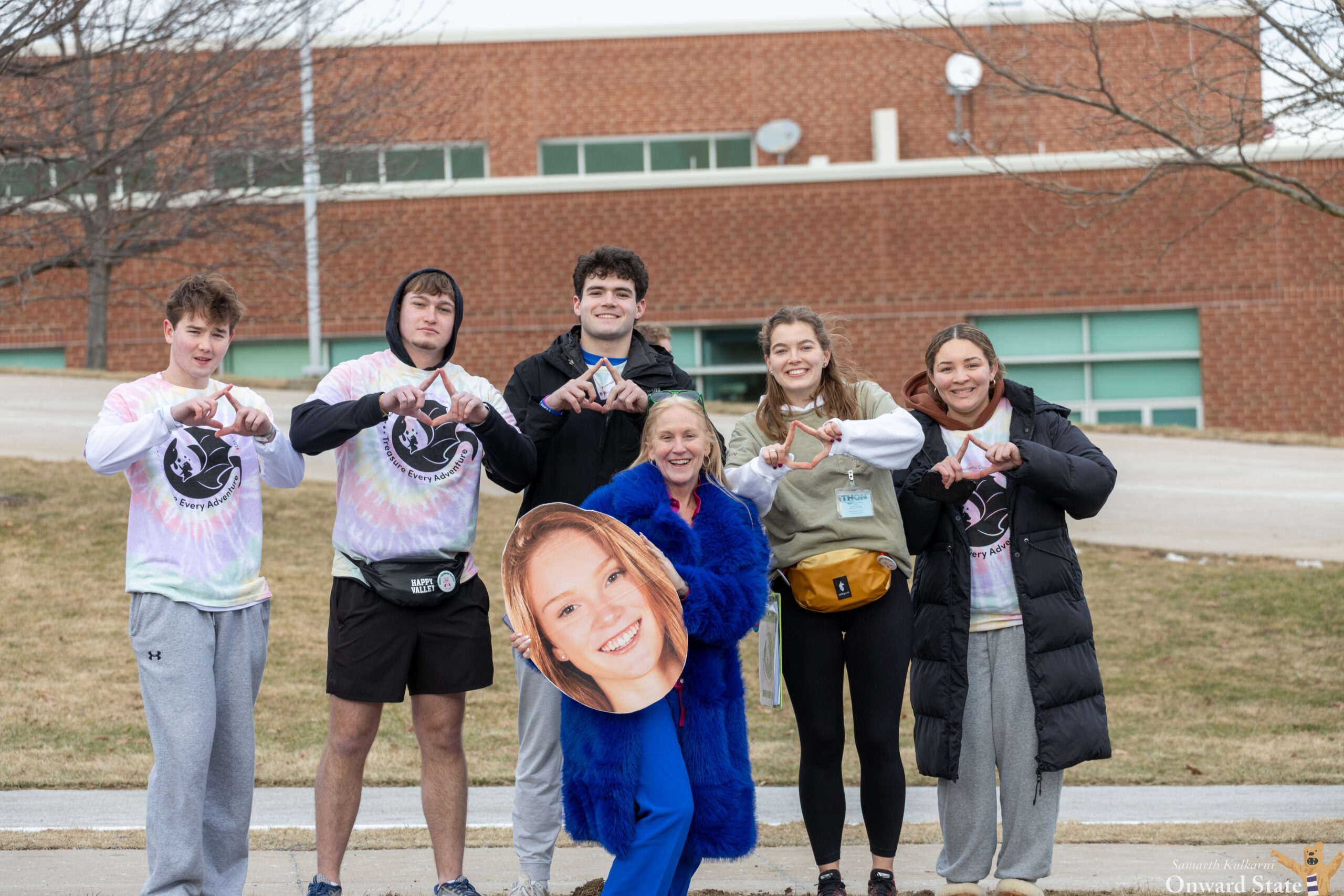 [Photo Story] Human Tunnel Welcomes THON 2024 Dancers | Onward State