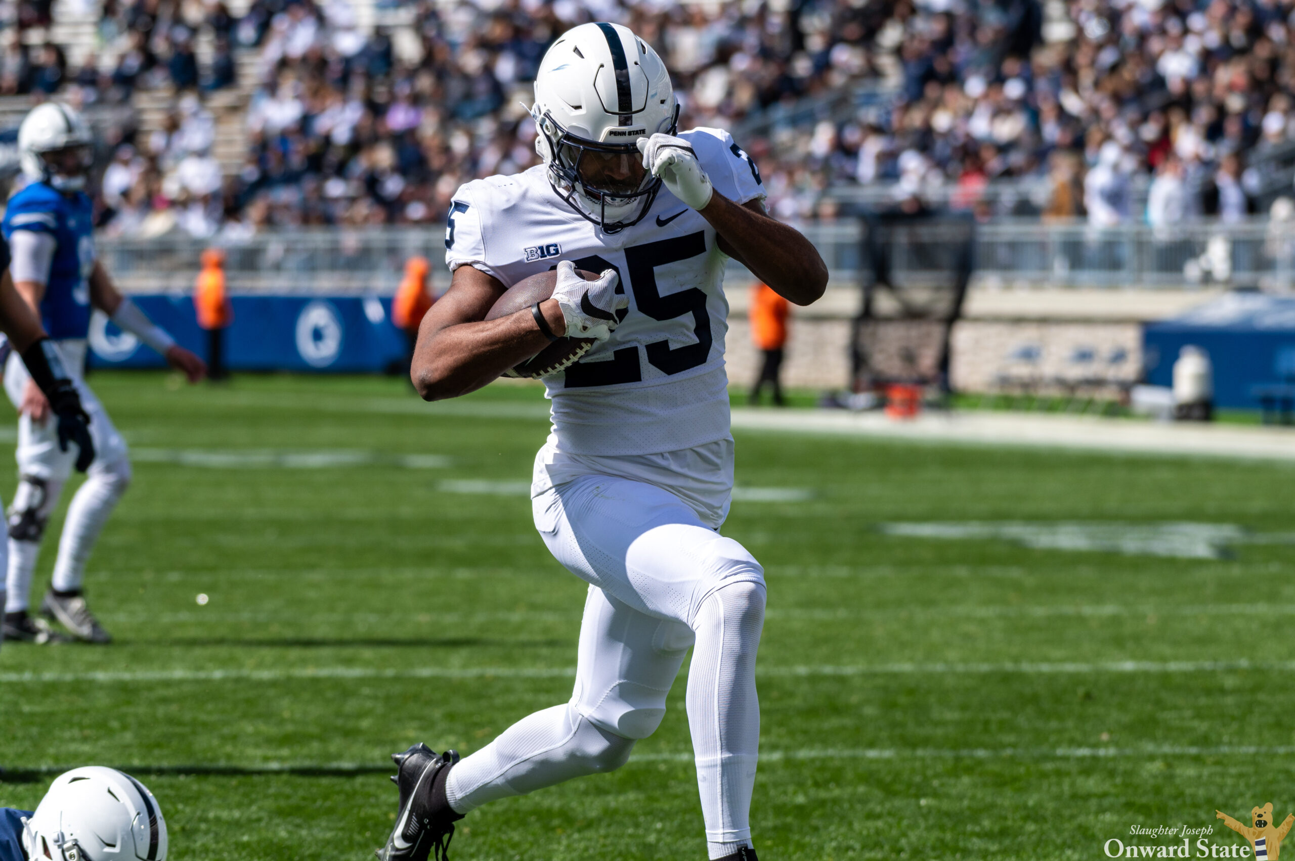 White Defeats Blue 27-0 In 2024 Blue-White Game | Onward State