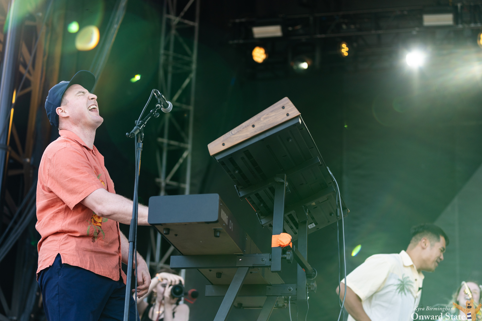 The 502s Uplift Movin' On With Performance Full Of Positivity | Onward ...