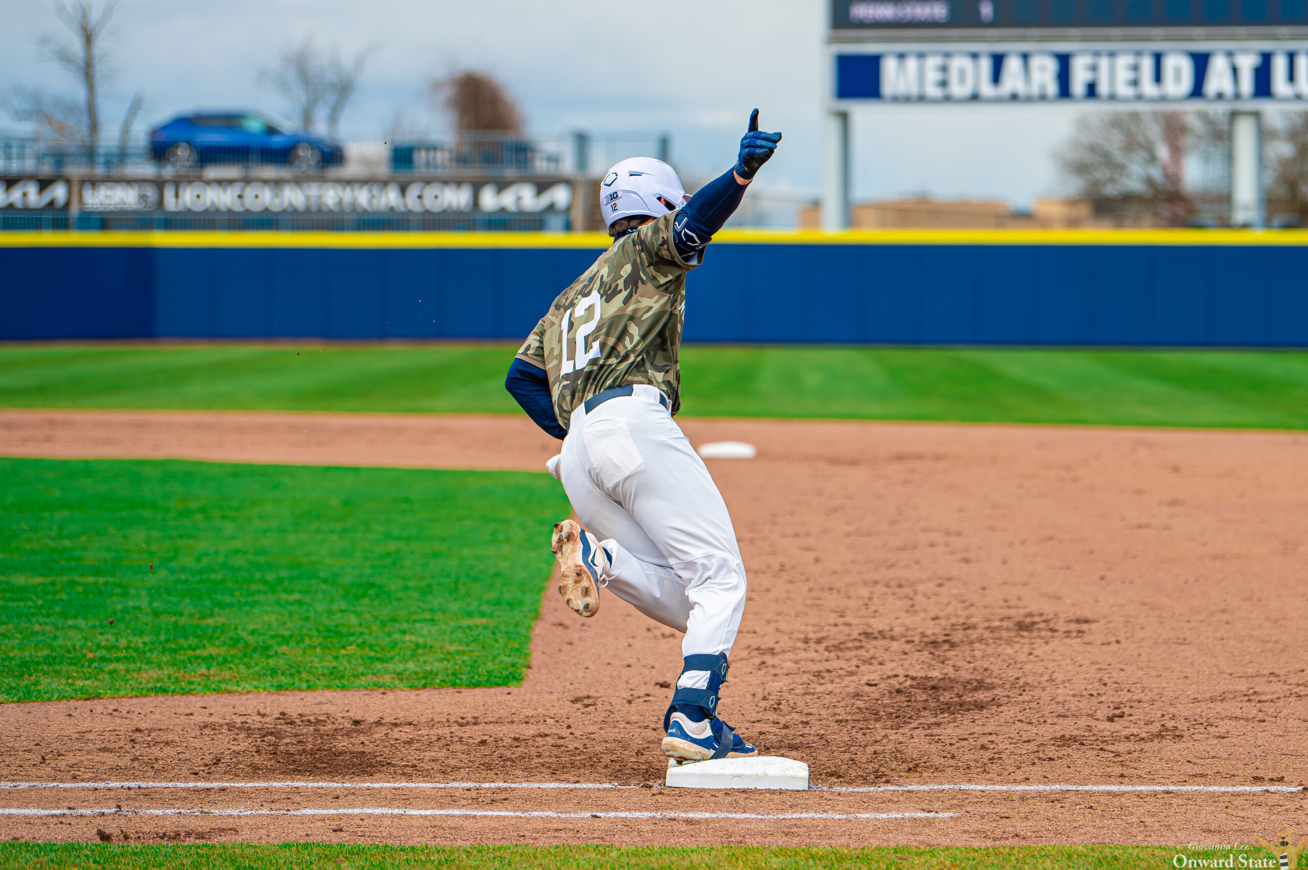 No. 8 Seed Penn State Baseball Stuns No. 1 Seed Illinois In 8-4 Upset ...