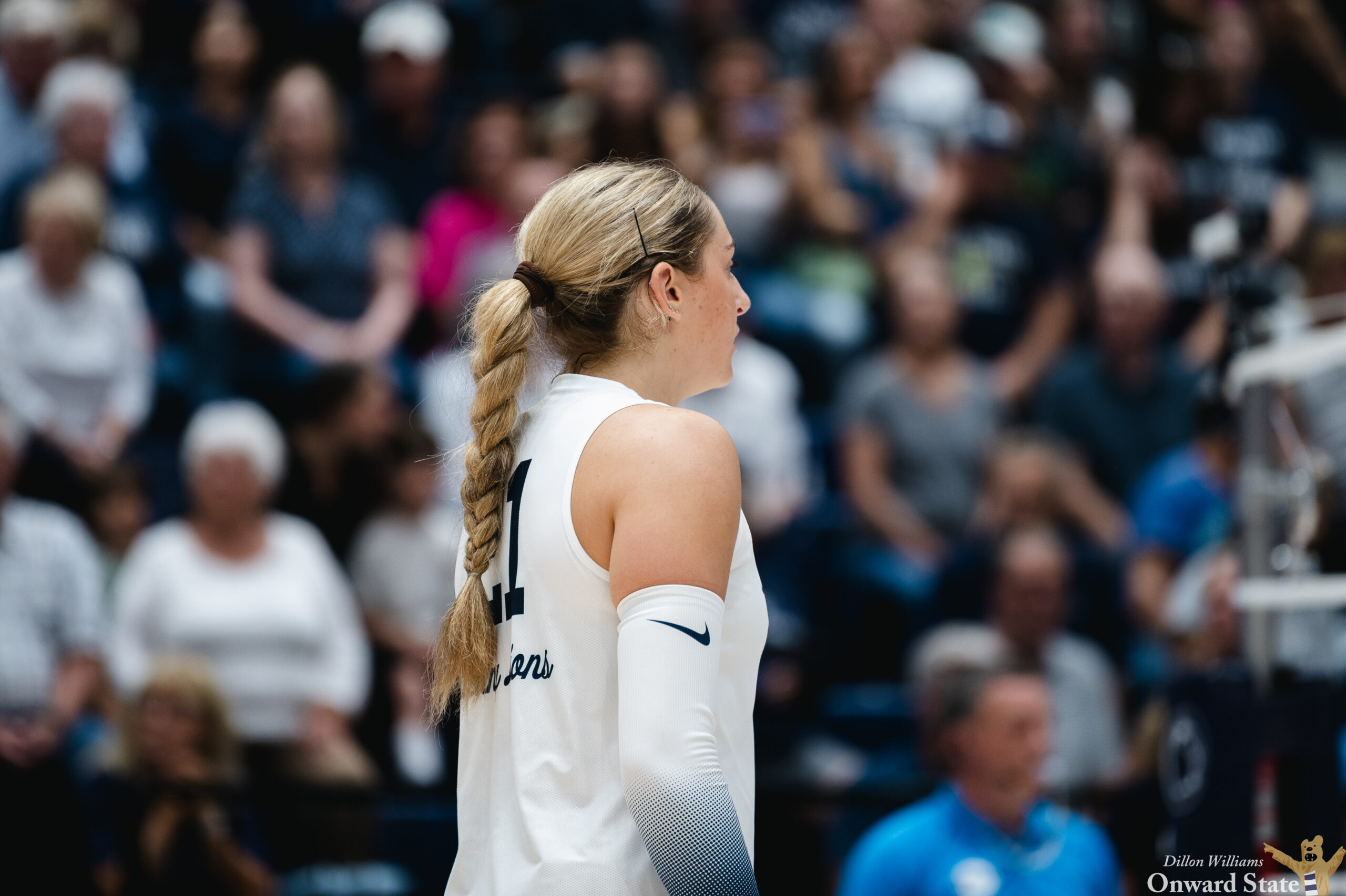 Izzy Starck Named Big Ten Women's Volleyball Freshman Of The Week ...