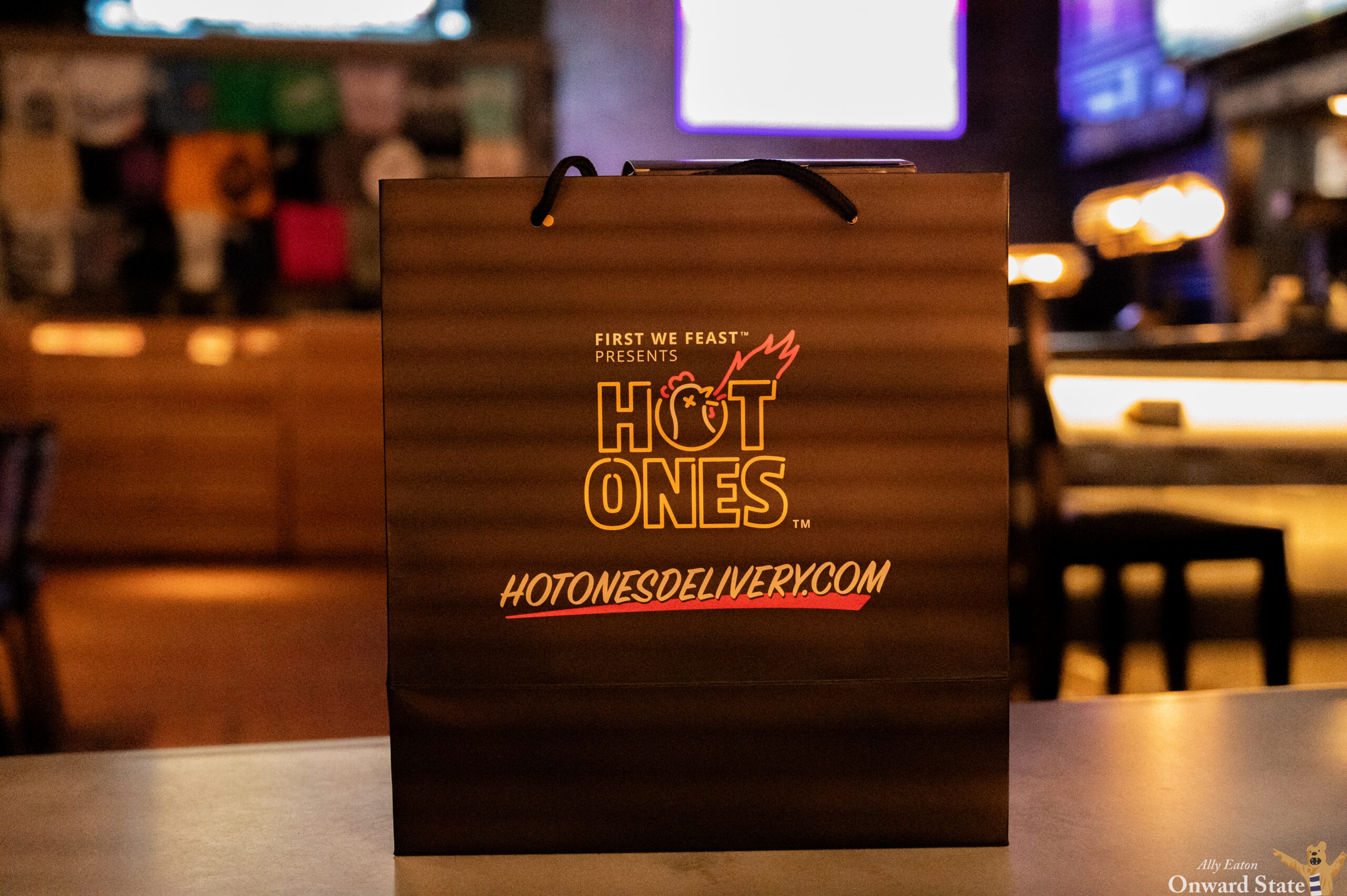 OS Reviews: Champs Downtown Hot Ones Box | Onward State