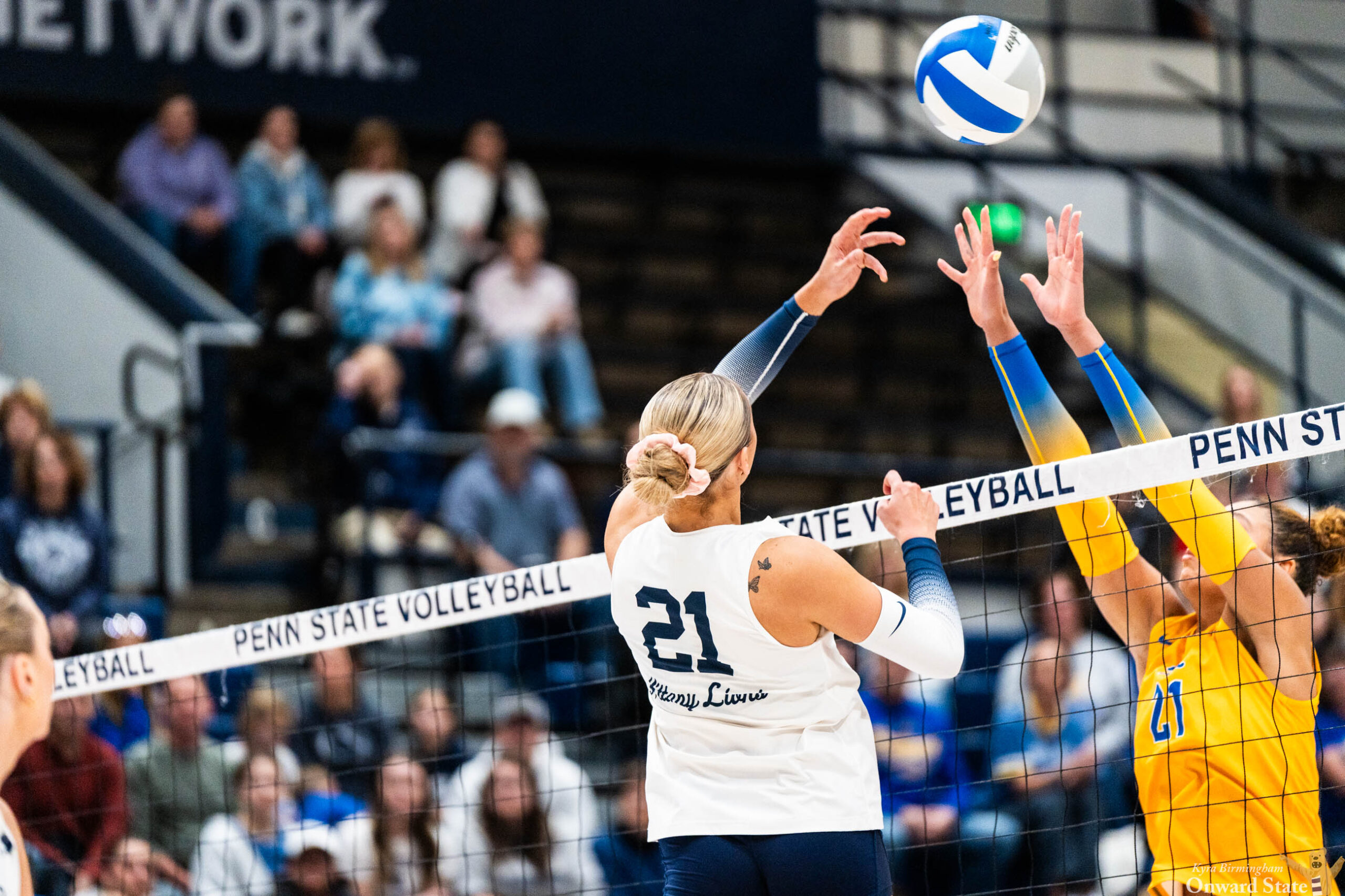 Penn State Women's Volleyball's Izzy Starck Earns AVCA All-First Serve ...