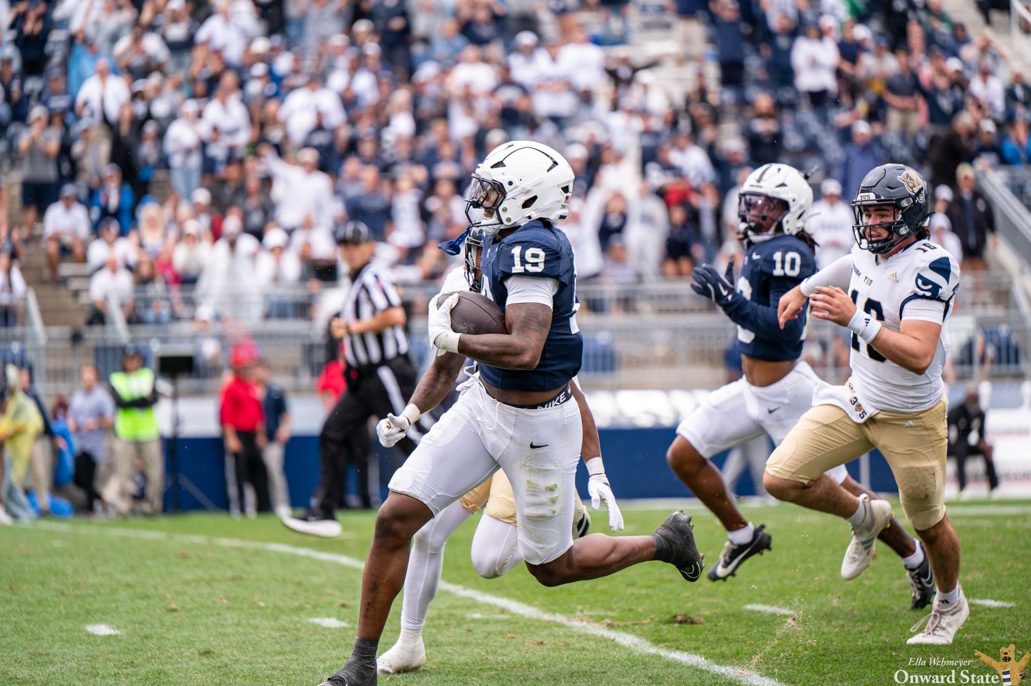 Chaz Coleman Lights Up FIU In Second Career Game | Onward State