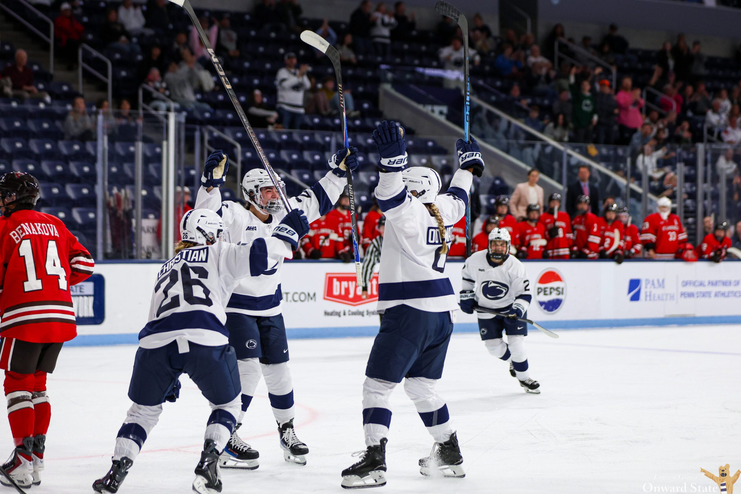 No. 6 Penn State Women's Hockey Tops Delaware 7-0 | Onward State